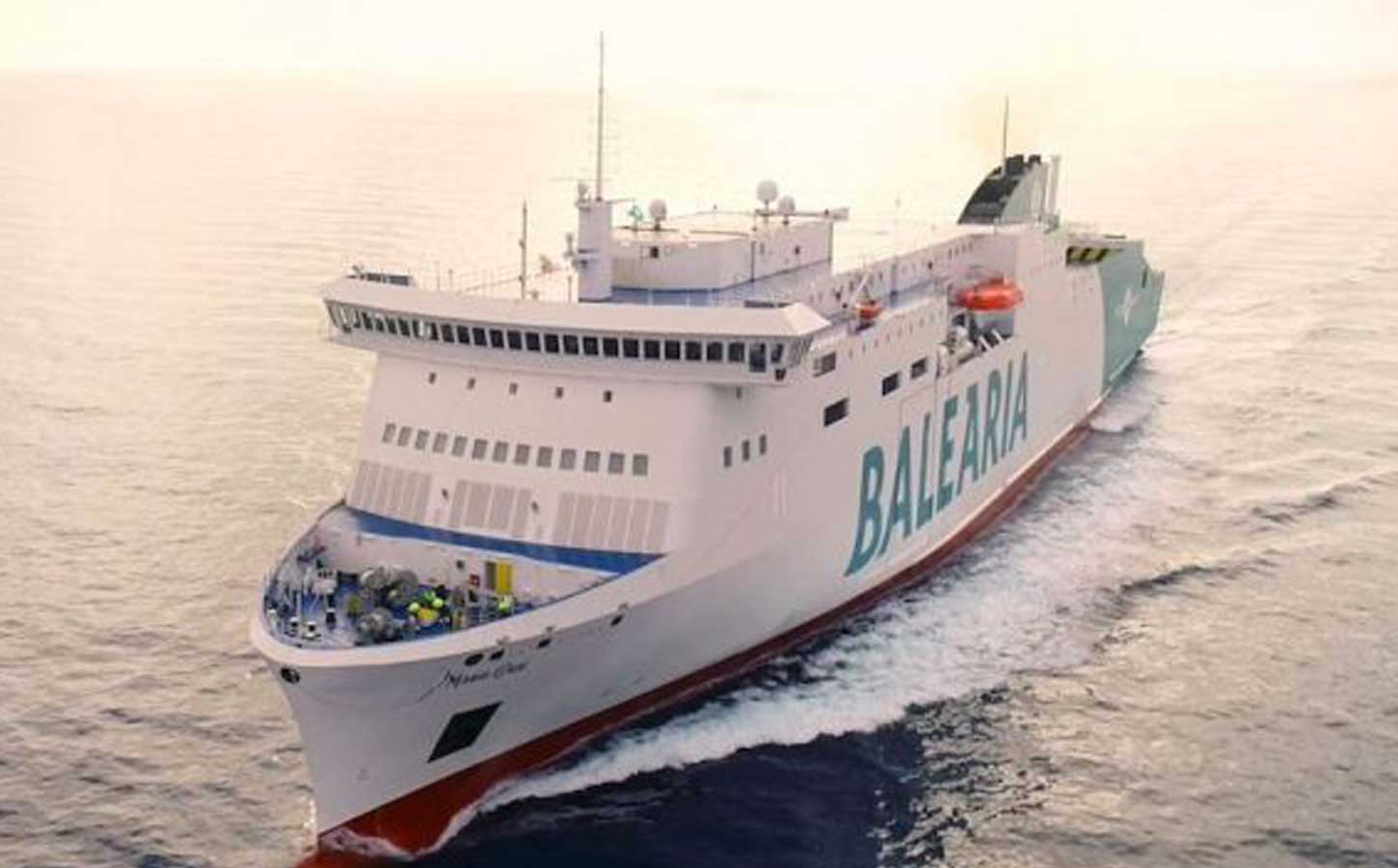 ferry Melilla Motril desde 13€ residente en Melilla con Balearia.